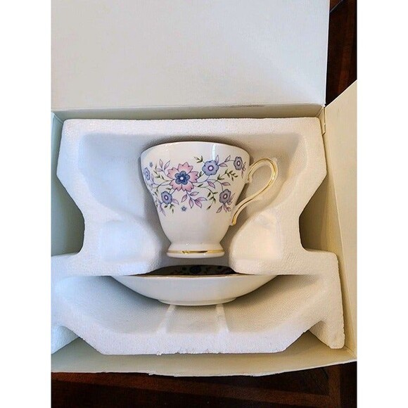 Avon | Dining | Vintage Avon Teacupsaucer Blue Blossoms 974 Made In ...